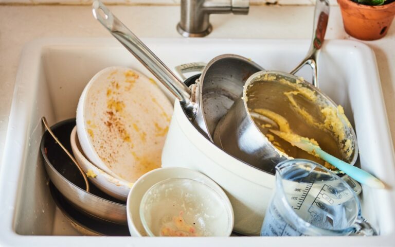 Jinsi ya kuosha vizuri vyombo vyenye mafuta | Jiko Point