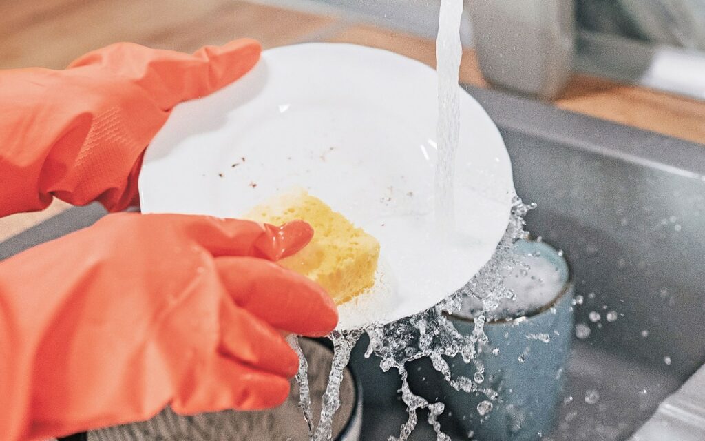 Jinsi ya kuosha vizuri vyombo vyenye mafuta | Jiko Point